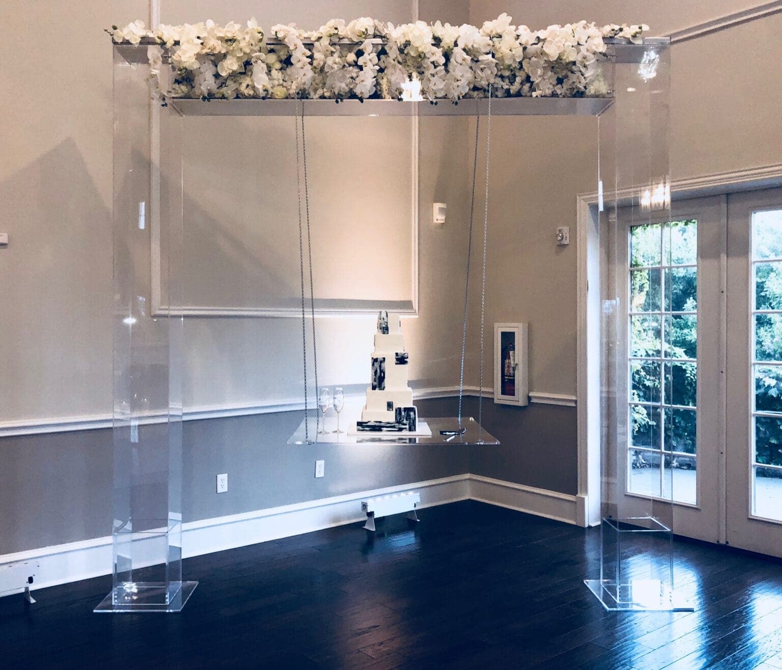 Understanding Plexiglass: Features, Benefits, Applications