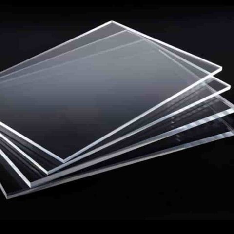 Acrylic vs Perspex: Make the Right Choice for Projects