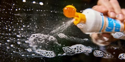 How to Clean Plexiglass Safely without Scratching: Ultimate Guide