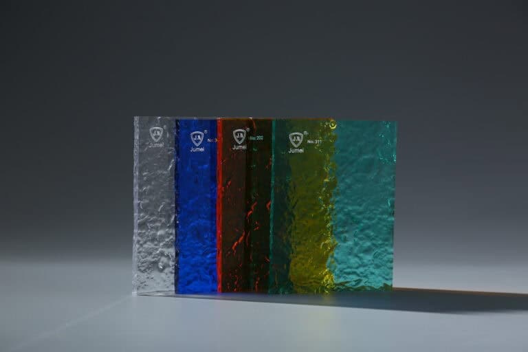 Understanding Plexiglass: Features, Benefits, Applications